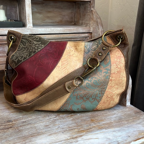 Fossil | Bags | Fossil Vintage Leather Patchwork Floral Chunky Hardware ...